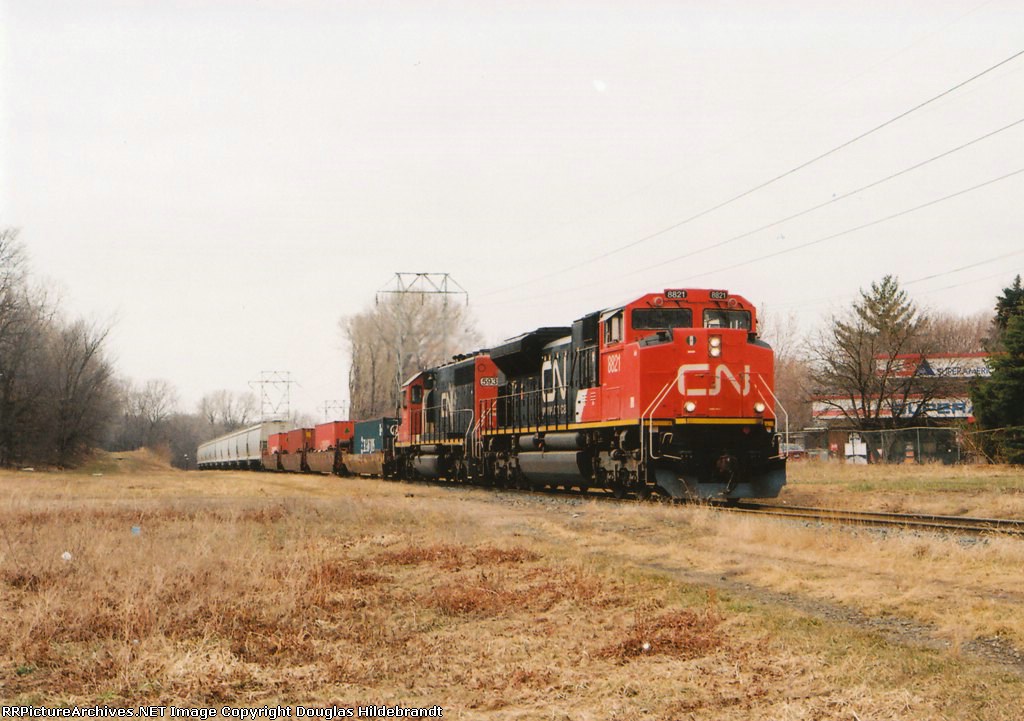 CN 8821